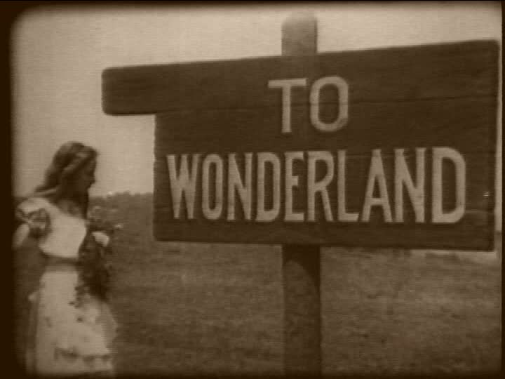 Fun Size Review: Alice in Wonderland (1915) – Movies Silently