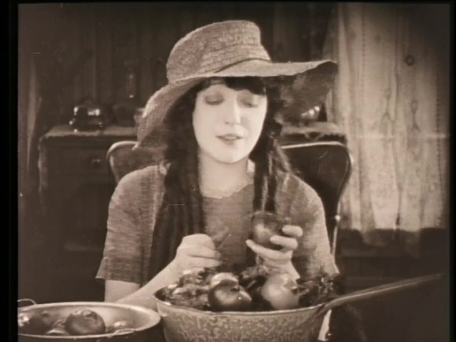 The Extra Girl (1923) A Silent Film Review – Movies Silently
