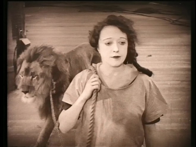 The Extra Girl (1923) A Silent Film Review – Movies Silently