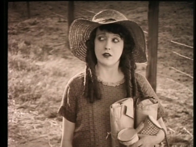 The Extra Girl (1923) A Silent Film Review – Movies Silently
