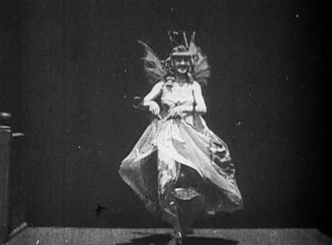 Annabelle Serpentine Dance (1895) A Silent Film Review – Movies Silently